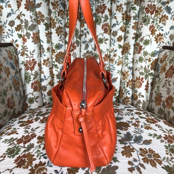 Francesco Biasia | Bags | Francesco Biasia Leather Shoulder Bag | Poshmark